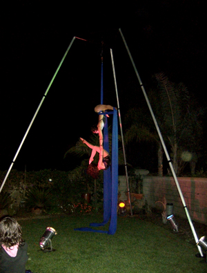 Freestanding Aerial Tri Rig